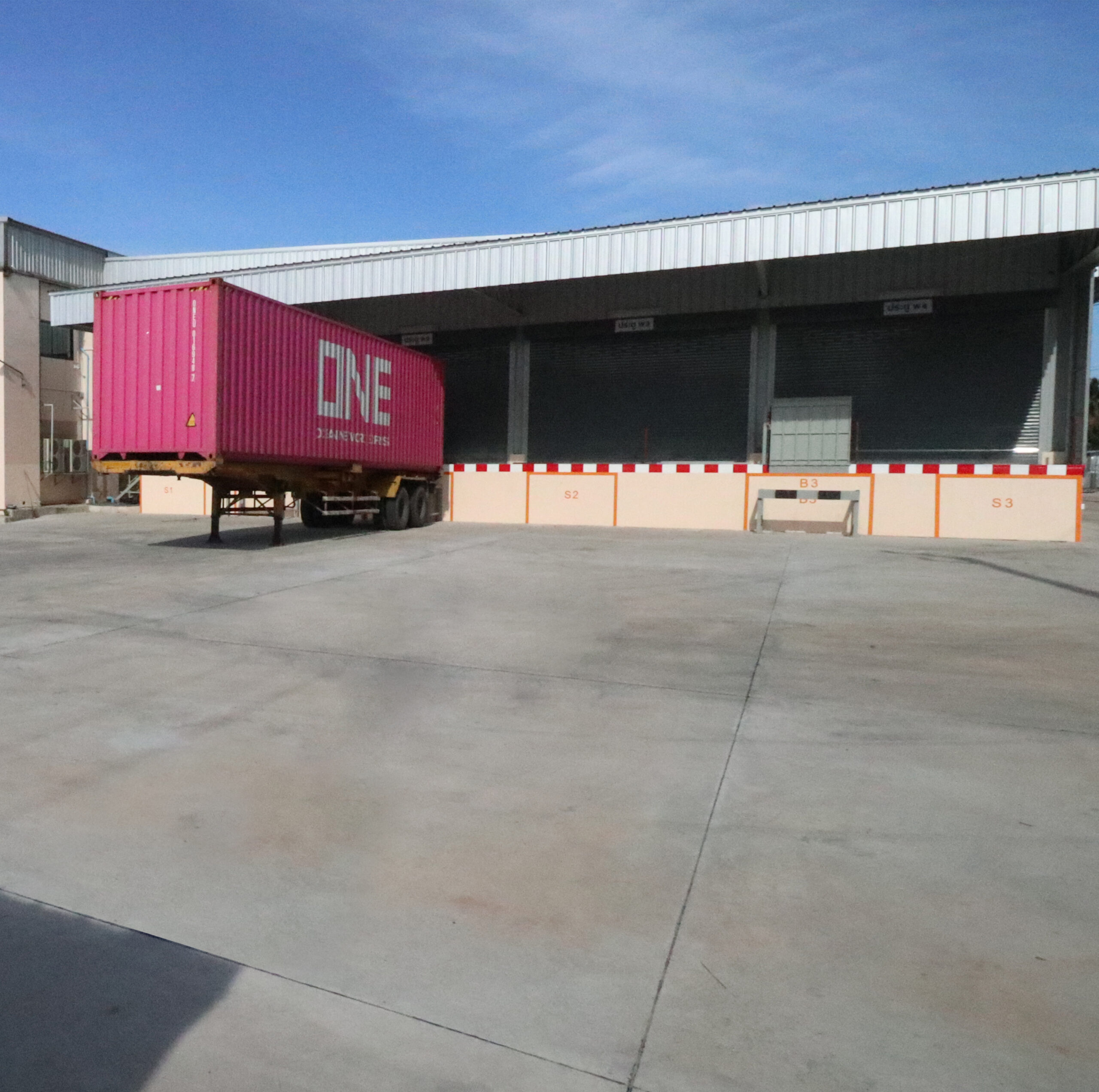 PRODUCT WAREHOUSE – Q.C. PARAWOOD